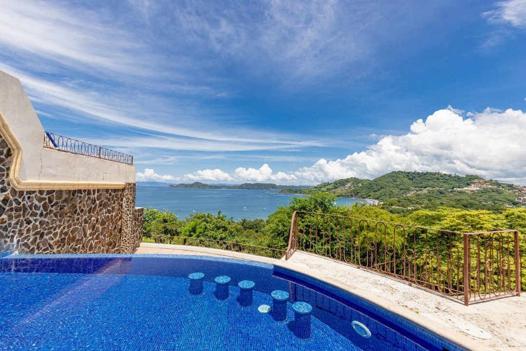 Mariners Point - C1 Vacation Rental | Zindis